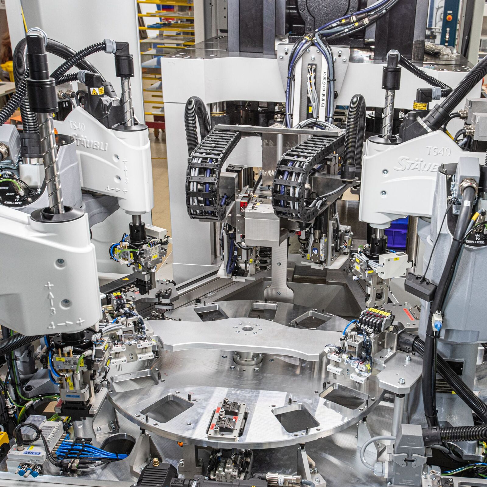 From parts to components